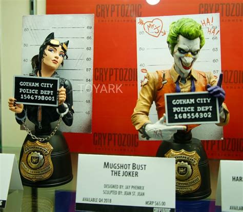 Nytf Cryptozoic Collectibles Showcase The Batman Universe