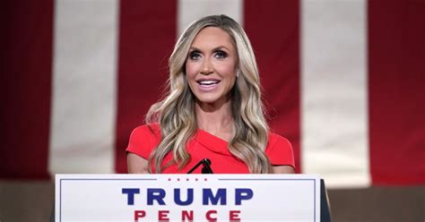 트럼프 며느리 신곡 발표에 조롱 쏟아져…내 목표는 트럼프 승리