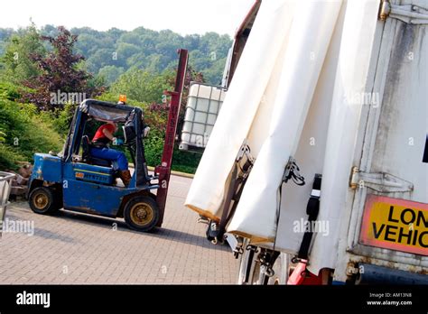 Loading An IBC Onto A Haulage Lorry Stock Photo Alamy