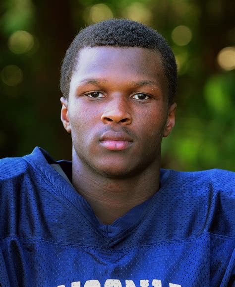 Markell Dobbs Upholds Ansonias Tradition Of Star Running Backs