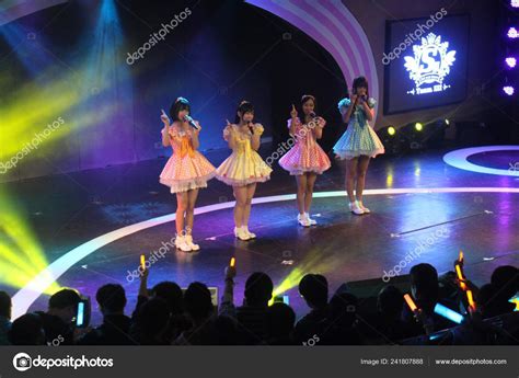 Members Idol Group Snh48 Sister Group Japanese Pop Girl Group Stock