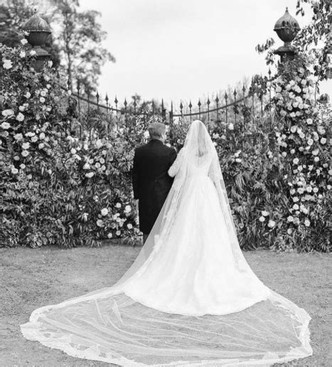 The Kate Upton Wedding Dress Photos You Really Ought To See