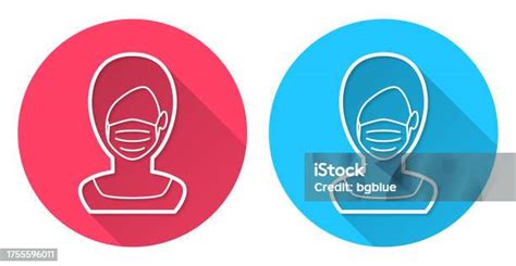 의료용 안면 보호 마스크를 쓴 여자 빨간색 또는 파란색 배경에 긴 그림자가 있는 둥근 아이콘 0명에 대한 스톡 벡터 아트 및 기타 이미지 Istock