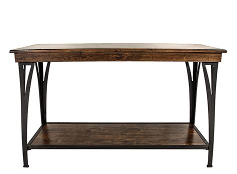 District Table Cm Interiors