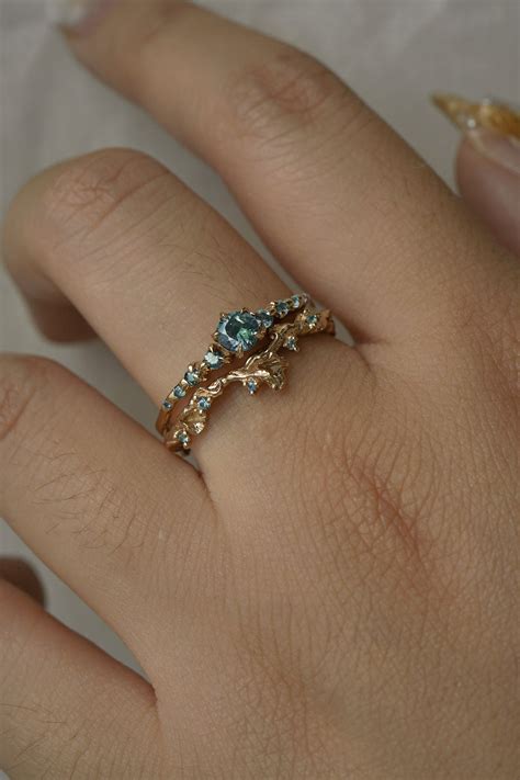 Romantic Hand Carved Teal Sapphire Evening Fleur Floral Band Ring