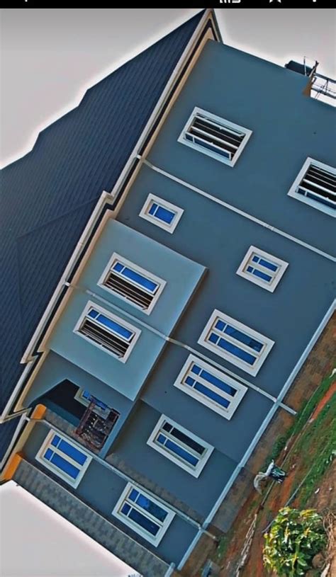 The Hustler Decor Construct Ng