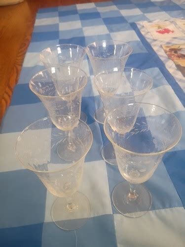 Vintage Etched Glass Stemware 6 Piece Clear Wine Glasses Champagne