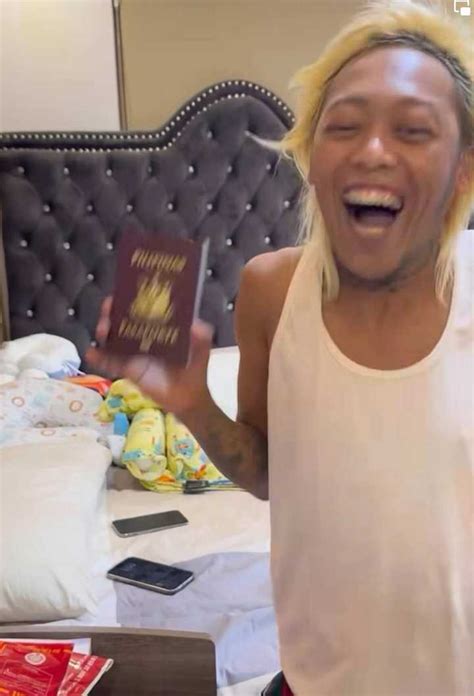 Whamos Cruz And Antonette Gail Proudly Show Off Their Passports Kami