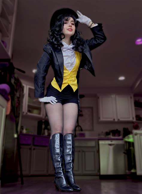 Best 12 Zatanna Zatara Artofit