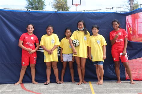 La Section Sportive Féminine Fête Les 20ans Du Collège Maco Tevane