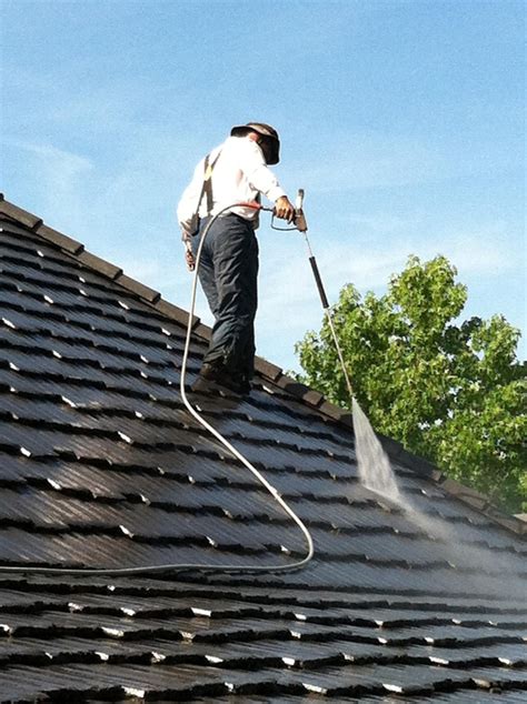 Huntington Beach Roof Power Washing And Cleaning Free Estimates