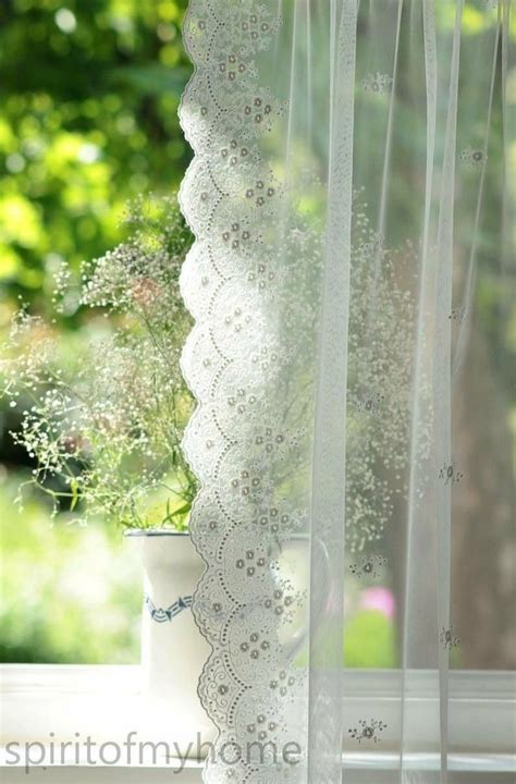 Paf Insta Ideas에 있는 Julia님의 핀 커피 꽃 창문커튼 창문