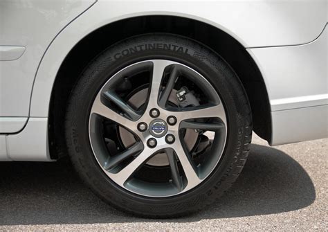 2012 Volvo S40 Image. Photo 19 of 21