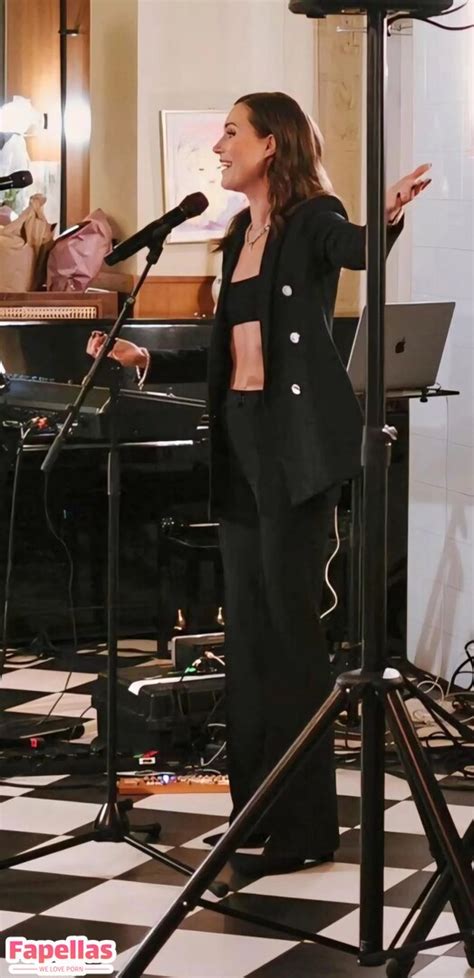 Sanna Marin Aka Sannamarin Nude Leaks Fapellas