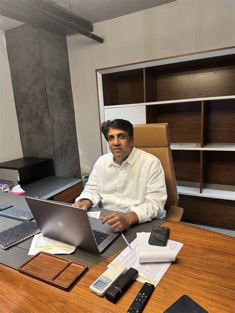Leader Of Collaborate Solutions