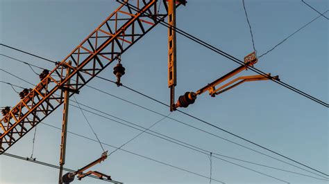 Electrification Methods Overhead Line Equipment Vs Third Rail