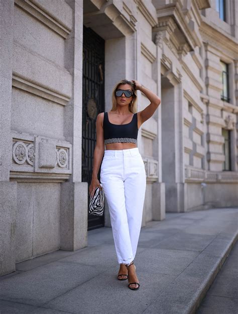 Calça De Ganga Branca Com Detalhe De Rasgões Scripta Cardel Loja Online Marcas Portuguesas