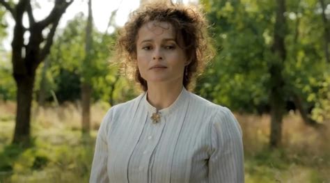 Хелена Бонем Картер и Мартин Фриман снимутся в сериале «Тайна семи циферблатов по Агате Кристи