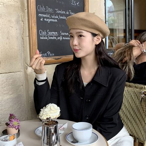 아뜨랑스 구김적은데일리and하객룩코디만능템♥🚚당일발송 멜몬트 버튼 카라넥 절개 세미크롭 자켓 Jk2902