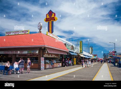 Usa New Jersey The Jersey Shore Wildwoods Wildwoods Beach Boardwalk