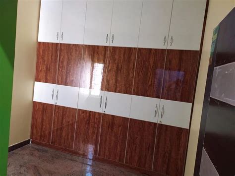 Wood 2 Door Modular Wadrobe Without Mirror With Locker At ₹ 1200sq