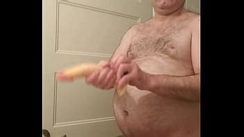 Naked Martin Lavallee Lubrifies Pecks Sucks His Large Eight Inch Gode XNXX