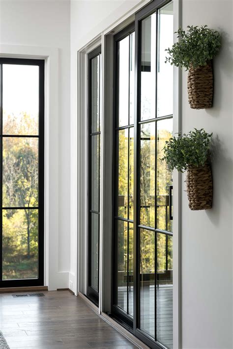 Metro Windows 04 Windsor Windows