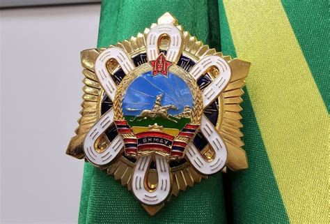 Ургамал хамгааллын эрдэм шинжилгээний хүрээлэн “Алтан гадас” одон хүртлээ