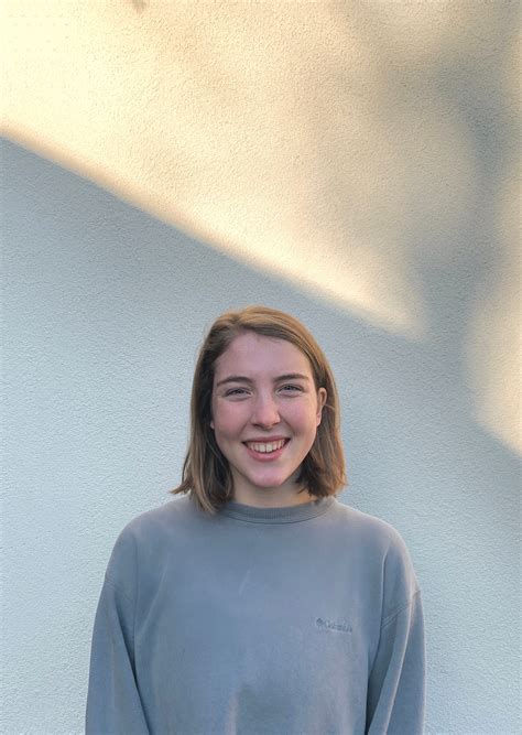 Isabella Craddock Medium