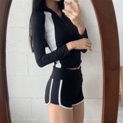 ⁎당일출고 S~m다리길어보여용 옆 라인 하이웨스트 래쉬 수영복 비치웨어 반바지 에이블리