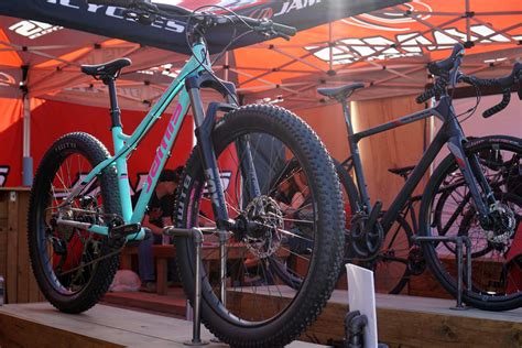 Soc16 Jamis Goes Big By Going Small With New 26 Eden Dragonfly