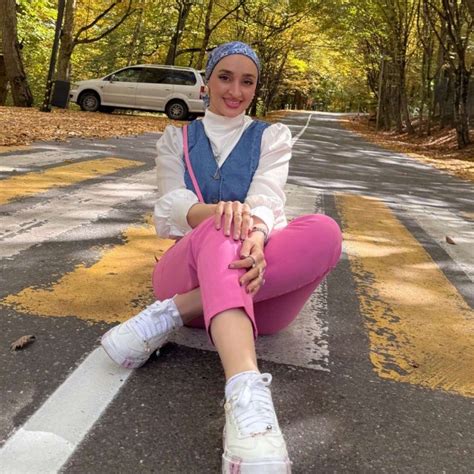 Aseel M Asoolm25 Snapchat Stories Spotlight And Lenses