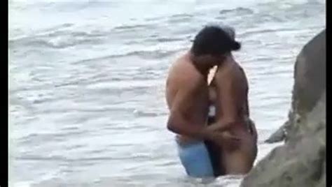 Casal Transando Na Praia De Santa Catarina Cnn Amador