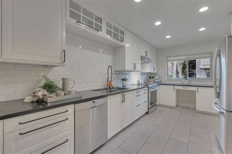 Amy Mccafferty On Linkedin Pending Townhome Modernliving Losgatos
