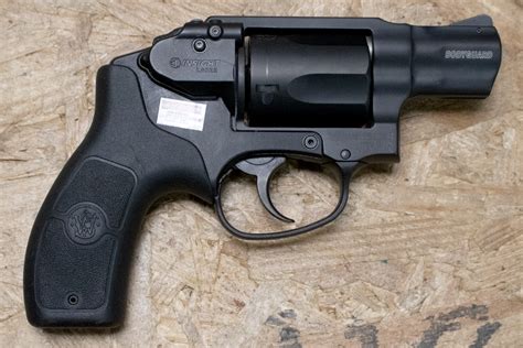 Smith And Wesson Bodyguard 38 Special P Police Trade In Revolver With