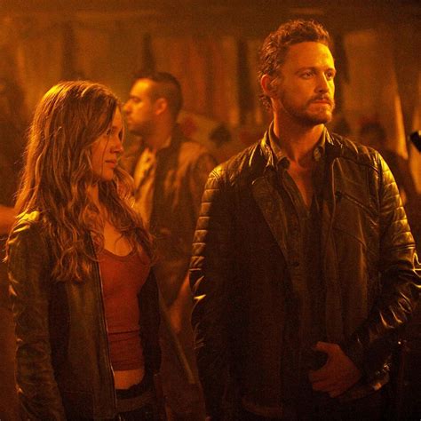 Charlie And Monroe In 2x13 Happy Endings Revolution Tv Revolution