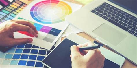 En Savoir Plus Sur Le Métier De Designer Graphique Et Les Services Qu