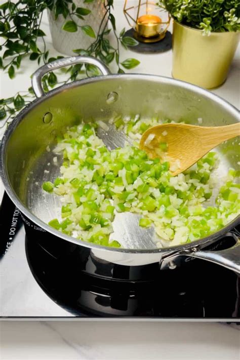 Ground Beef Pesto Pasta