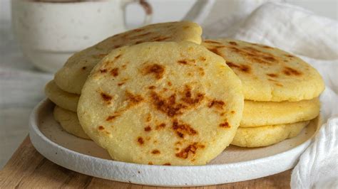 Receta De Arepas Colombianas Tradicionales Paso A Paso Para Un Sabor