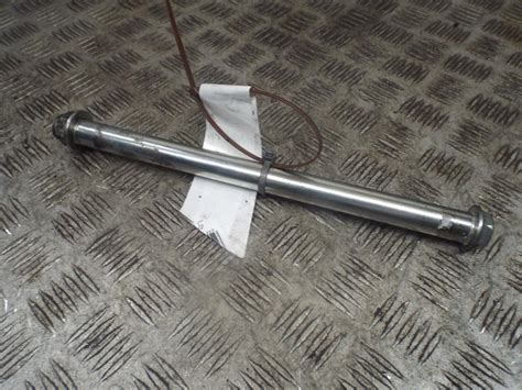 Kawasaki Er6 Er 6 F 2009 2011 Swingarm Swing Arm Spindle