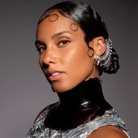 Alicia Keys Khi Ký ức Hiện Tại Và Nghệ Thuật Giao Nhau ở Hà Nội