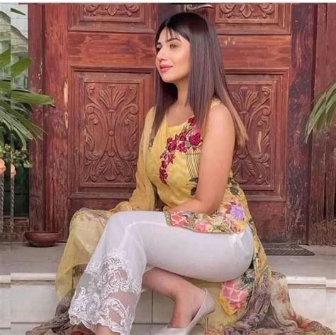 Pakistani Actress Hot Photo Shoot
