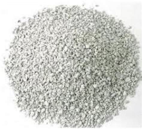 Solid Attapulgite Clay Packaging Size 25 Kg Per Bag And More At Rs 3700 Metric Ton In Bhuj