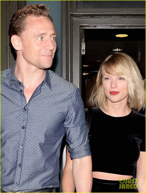 Taylor Swift Holds Hands With Tom Hiddleston For Santa Monica Date