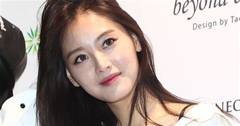 [포토] 레인보우 재경 노출 없이도 섹시해