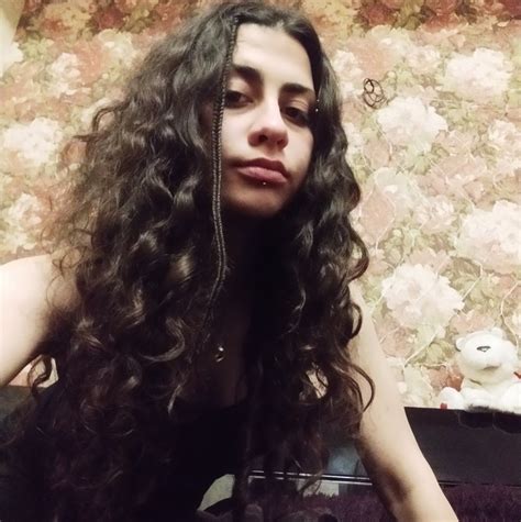 თინათინ ჰაიზენბერგი