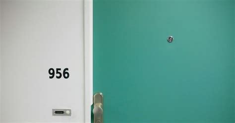 인터폰 없던 옛날 아파트 현관문 눈구멍…근데 그거 뭐지 [그거사전]