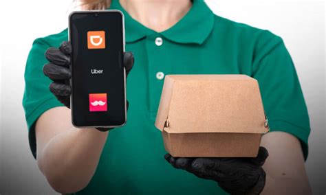 Las apps de delivery aceleran entregas en la carrera por atraer más consumidores