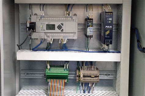 Conveyor Controls PLC Programming