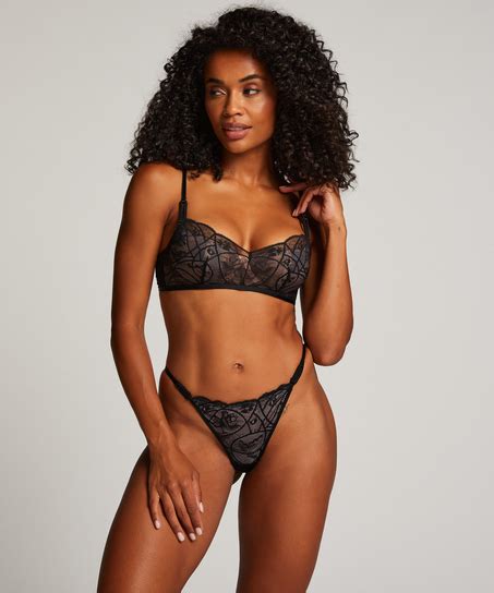 Luna Thong For €1399 Thongs Hunkemöller Luna Thong For €1399 Thongs Hunkemöller